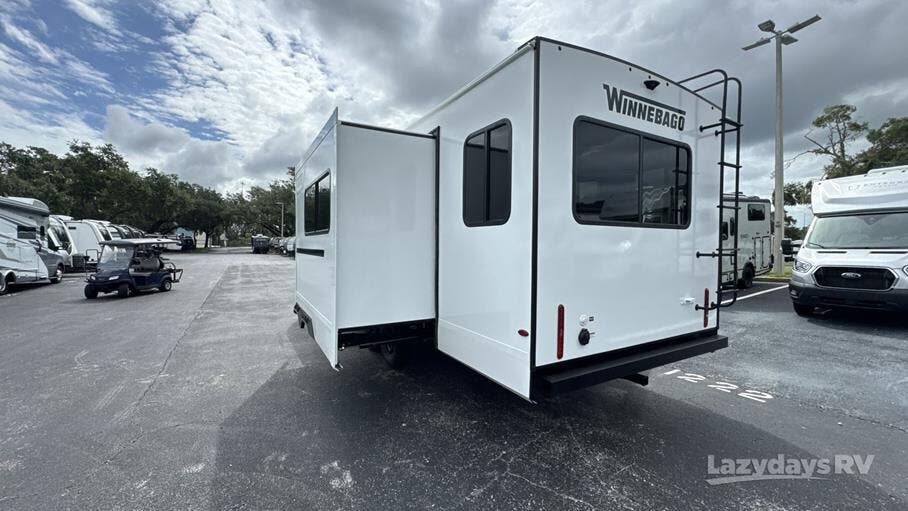 New 2026 Winnebago Thrive 25RLS for sale in Seffner, FL