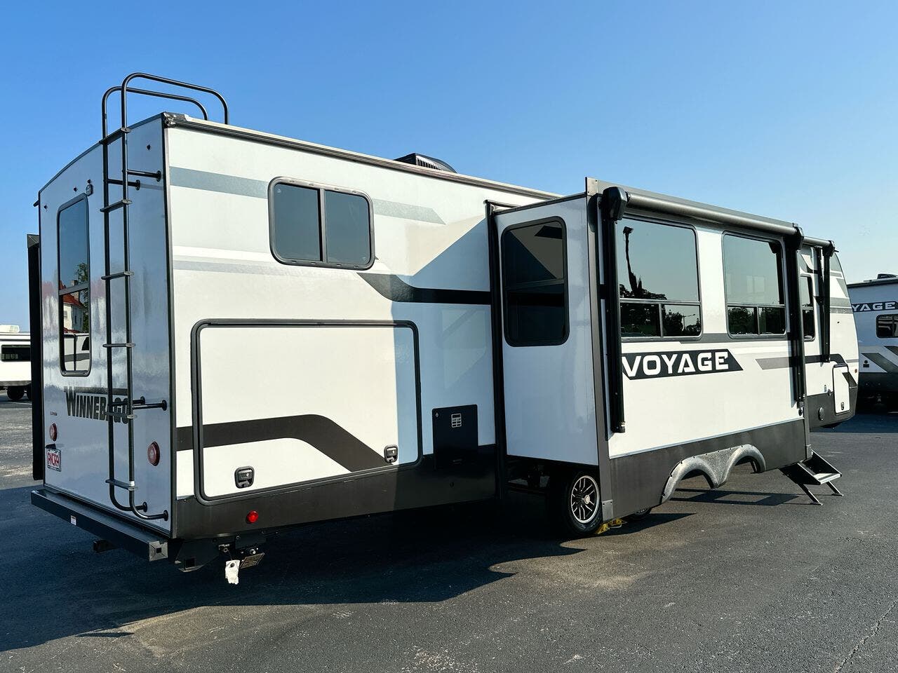 Detail - Winnebago