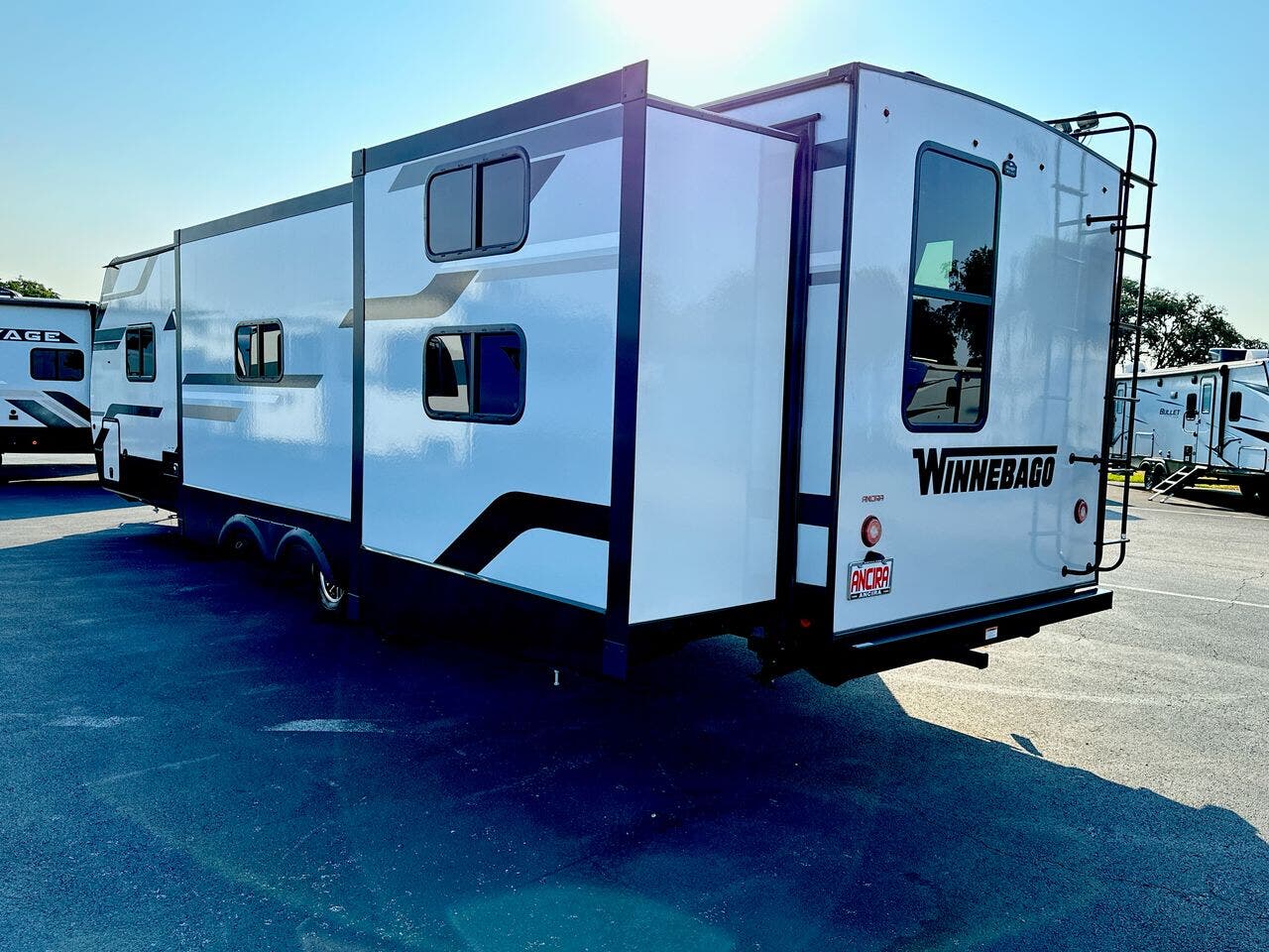 Detail - Winnebago