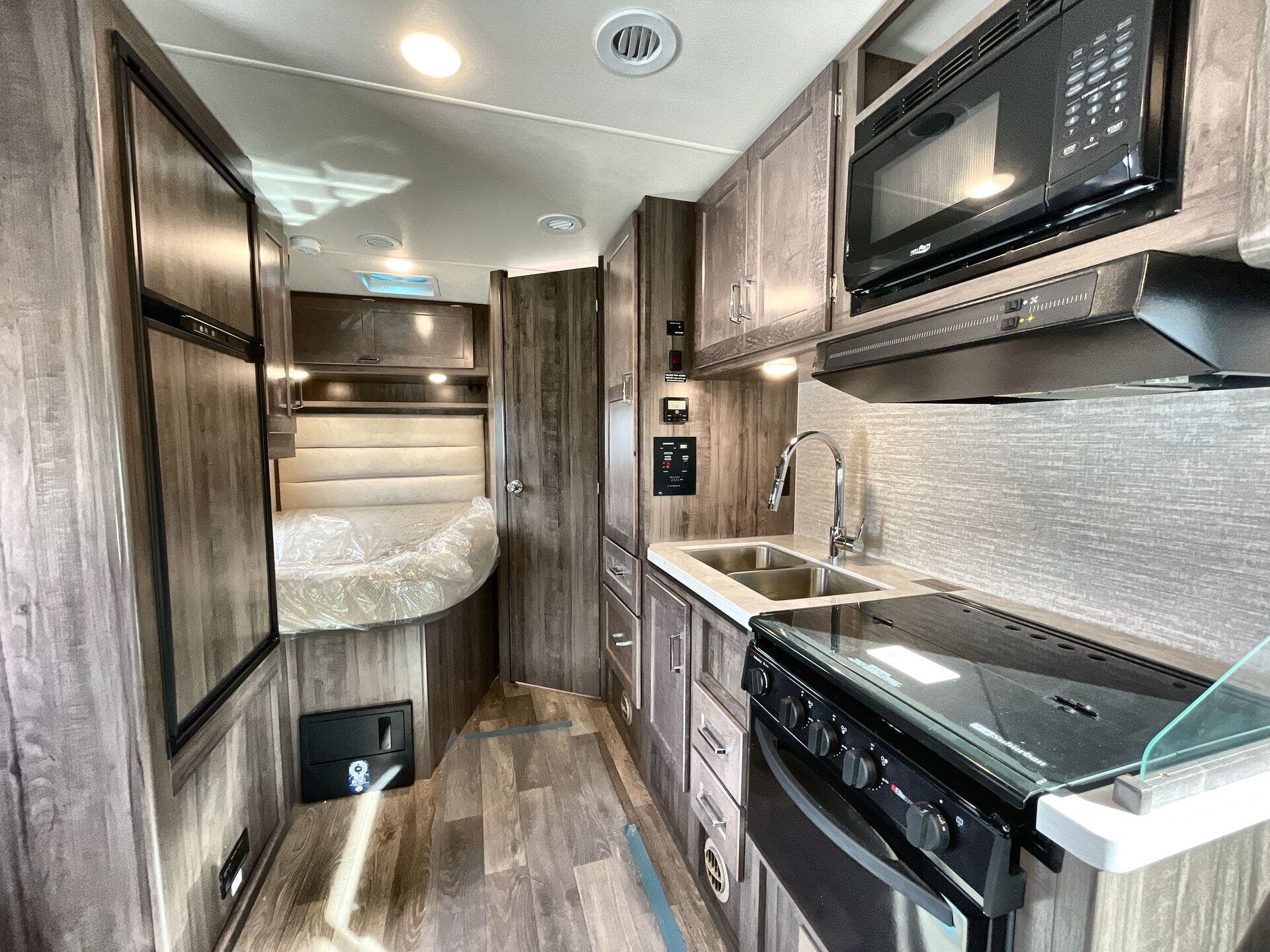 Detail - Winnebago