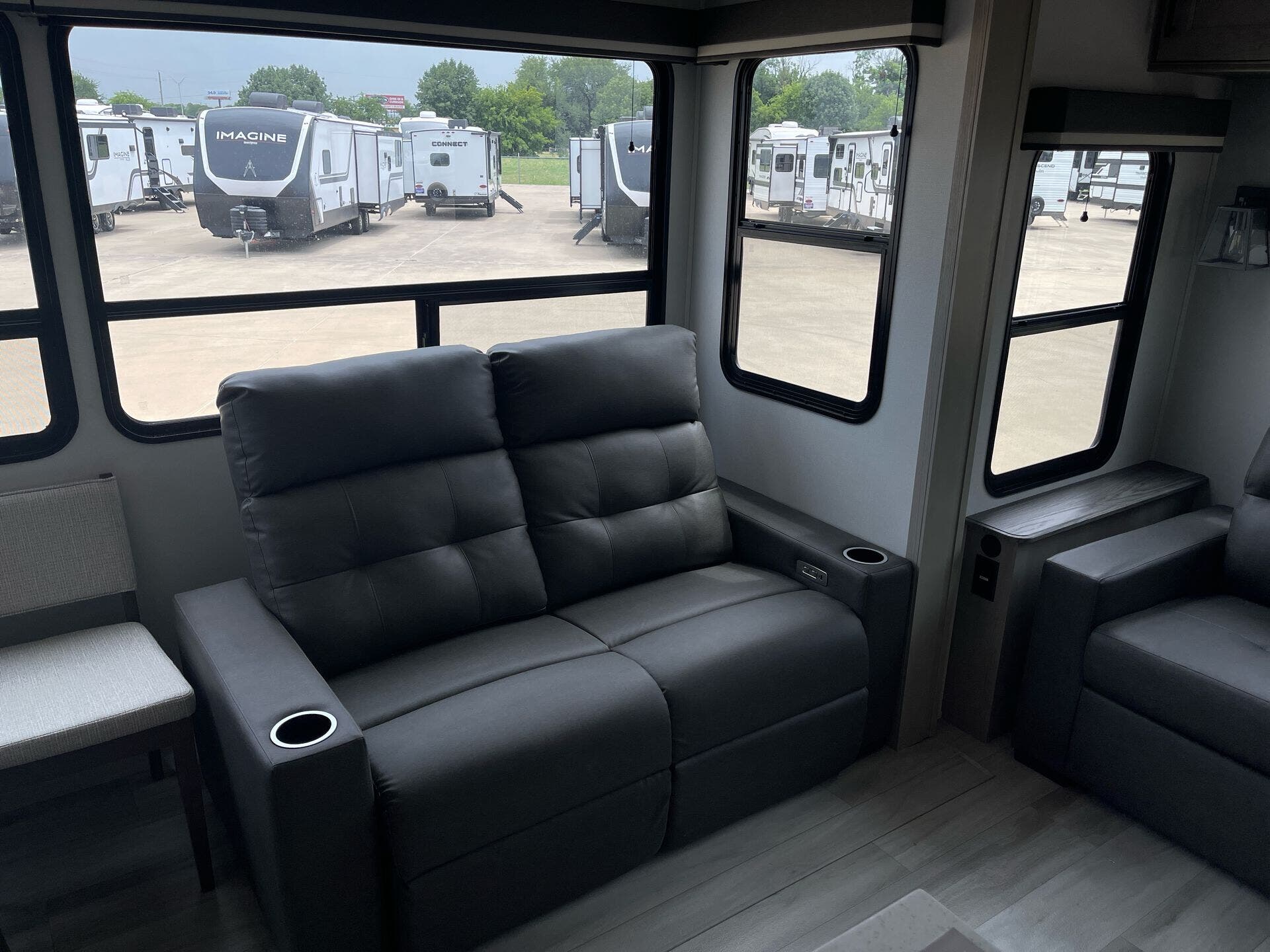 New 2025 Grand Design Influence 3503GK for sale in Fort Worth, TX
