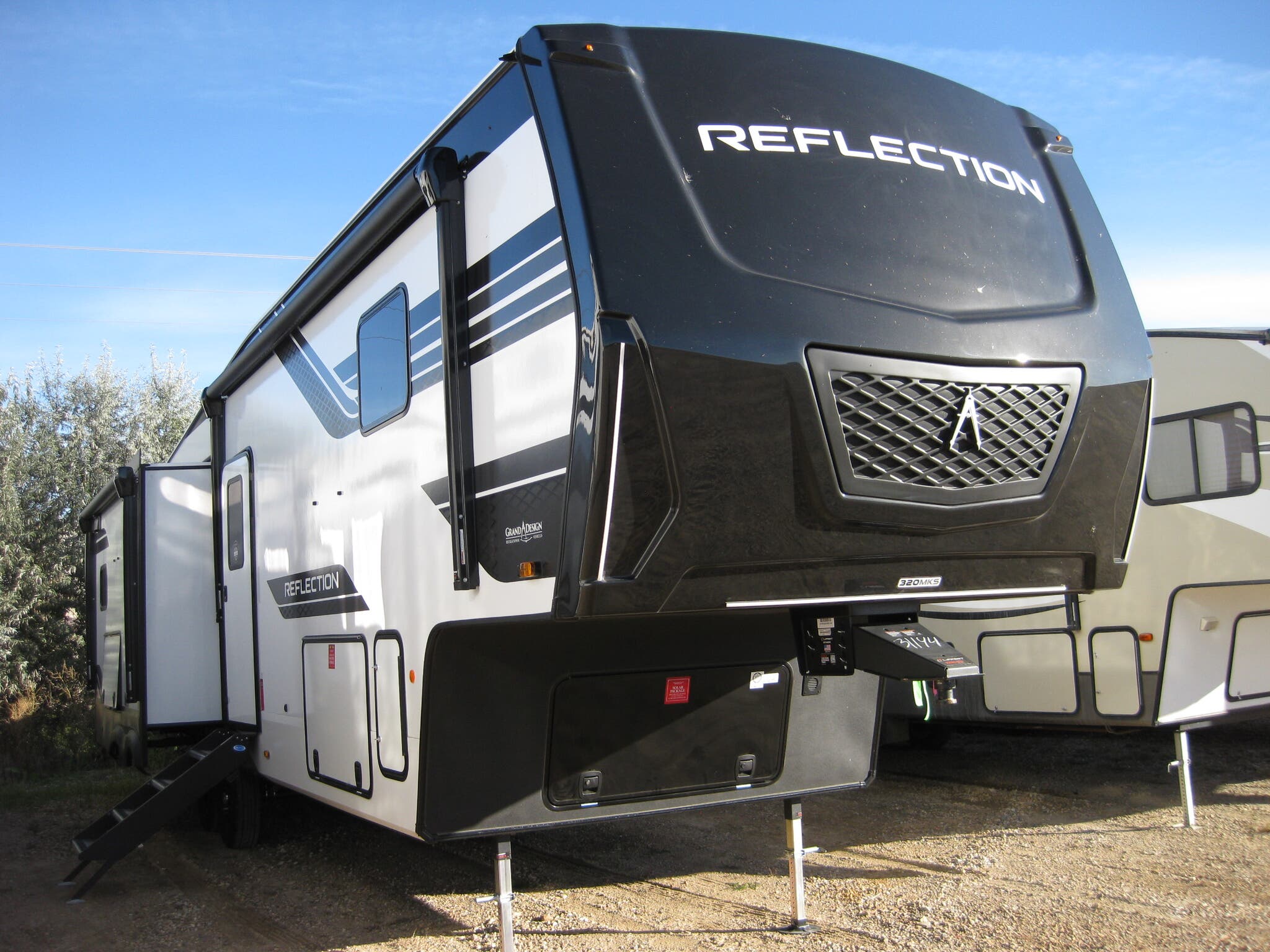 New 2026 Grand Design Reflection (Fifth Wheel) 320MKS for sale in ...