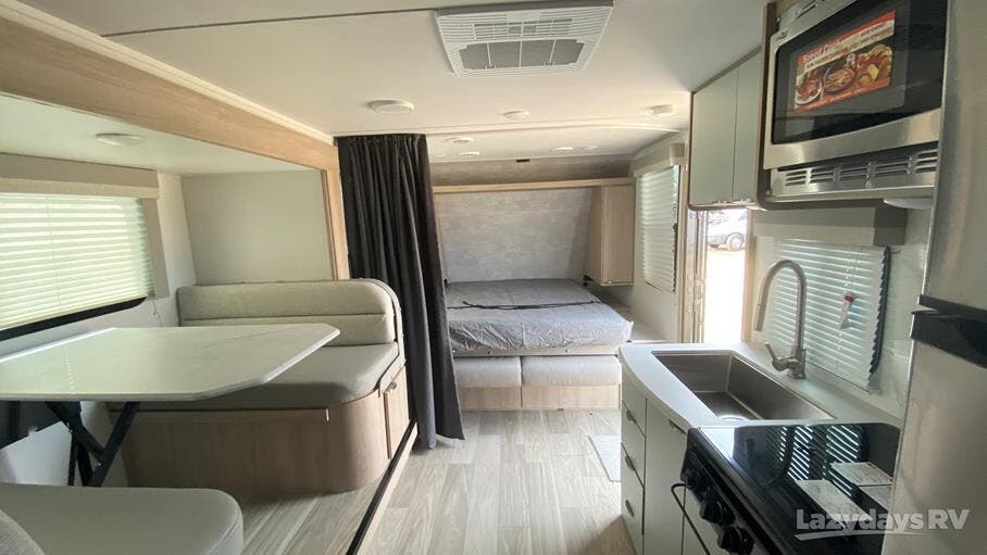 Detail - Winnebago